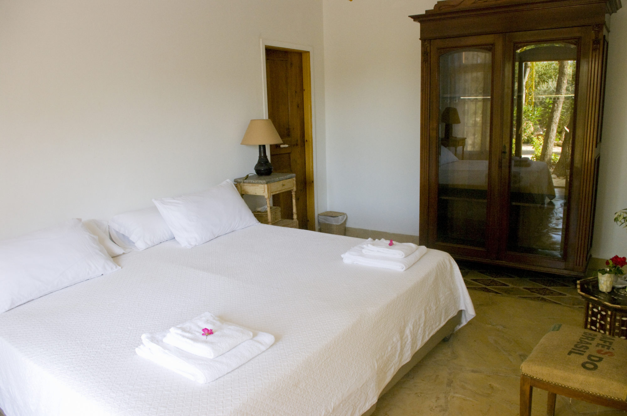 Beit Al Batroun · Bed and Breakfast in Batroun · L’Hôte Libanais