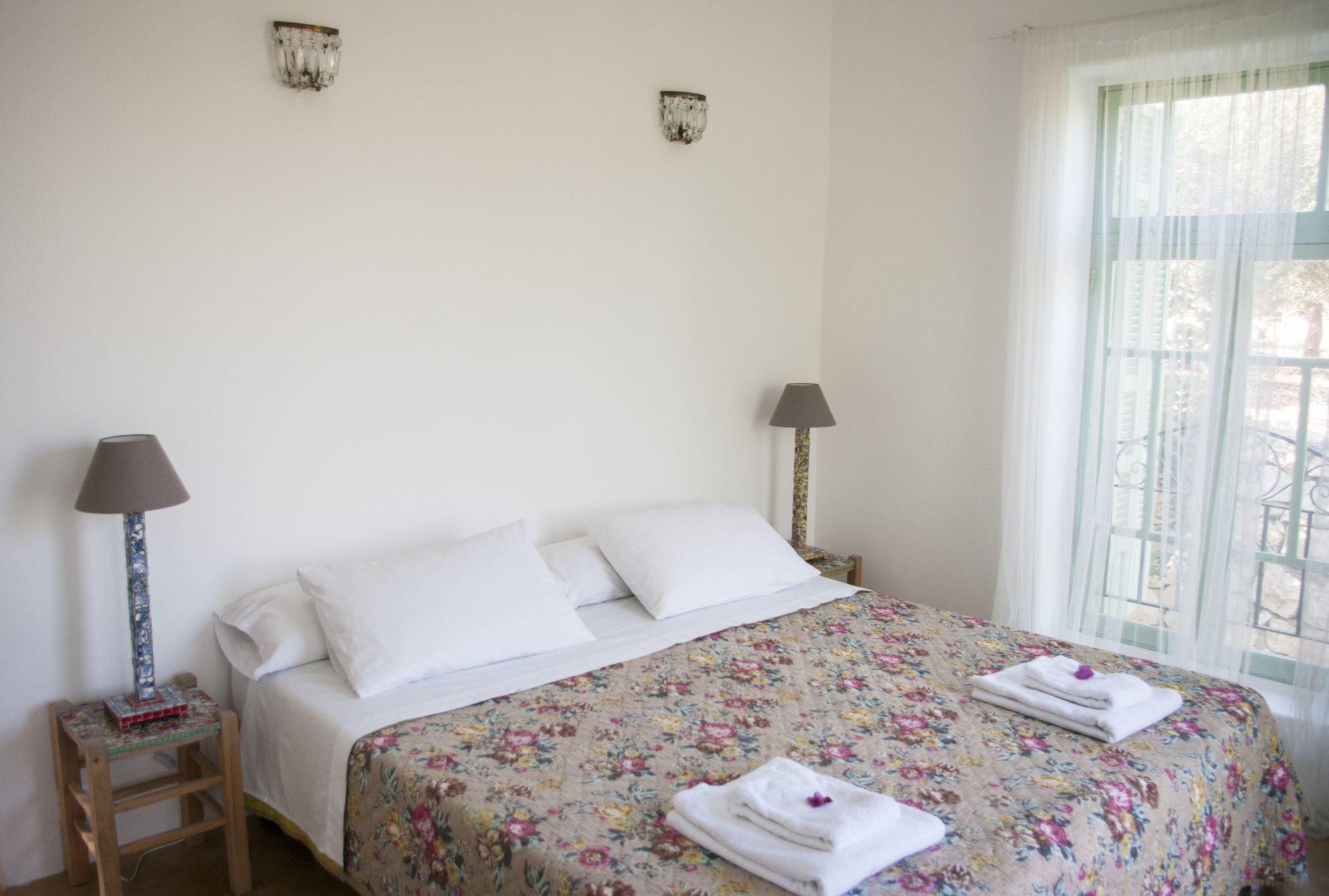 Beit Al Batroun · Bed and Breakfast in Batroun · L’Hôte Libanais
